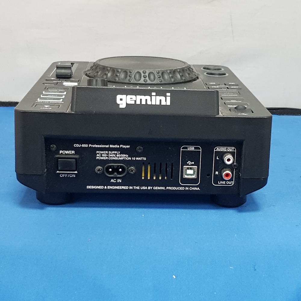 Pre-owned Gemini CDJ-650 Professional CD player - Own4Less